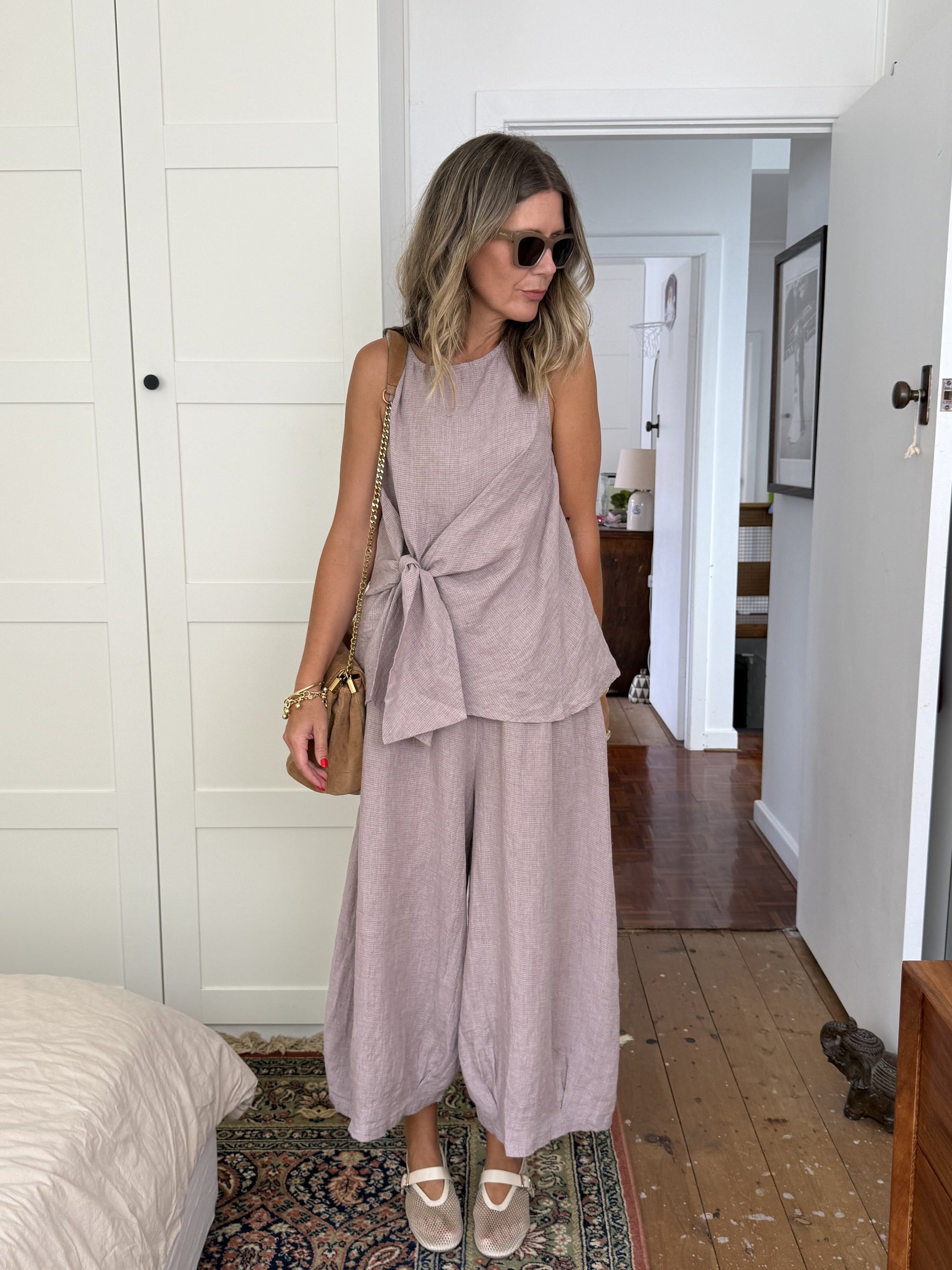 Eadie Linen Pants in Fine Houndstooth – Montaigne Paris